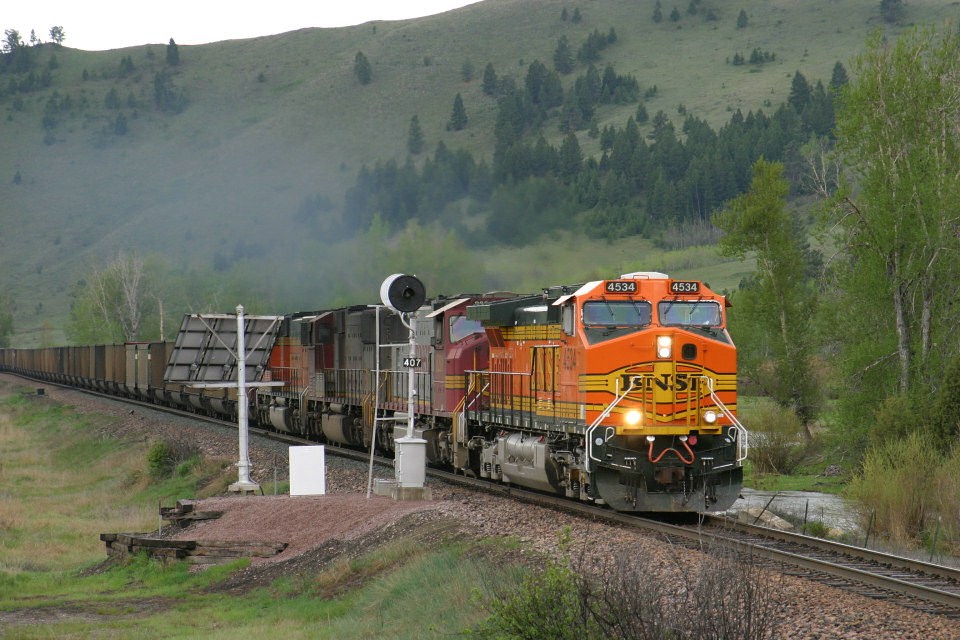 BNSF 4534